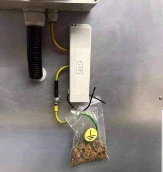230V & Aarding in een busje - BeakerBus